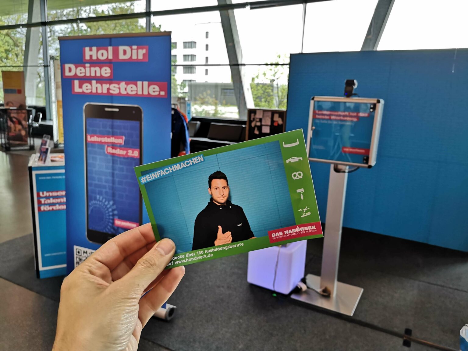 Profi Fotoboxen für Fimenfeiern und Events mieten | Event-Box | Deine ...